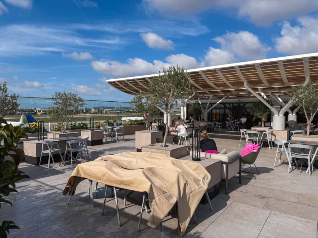 Malta Airport Lounge Review: Is La Valette Club Lounge Worth It?